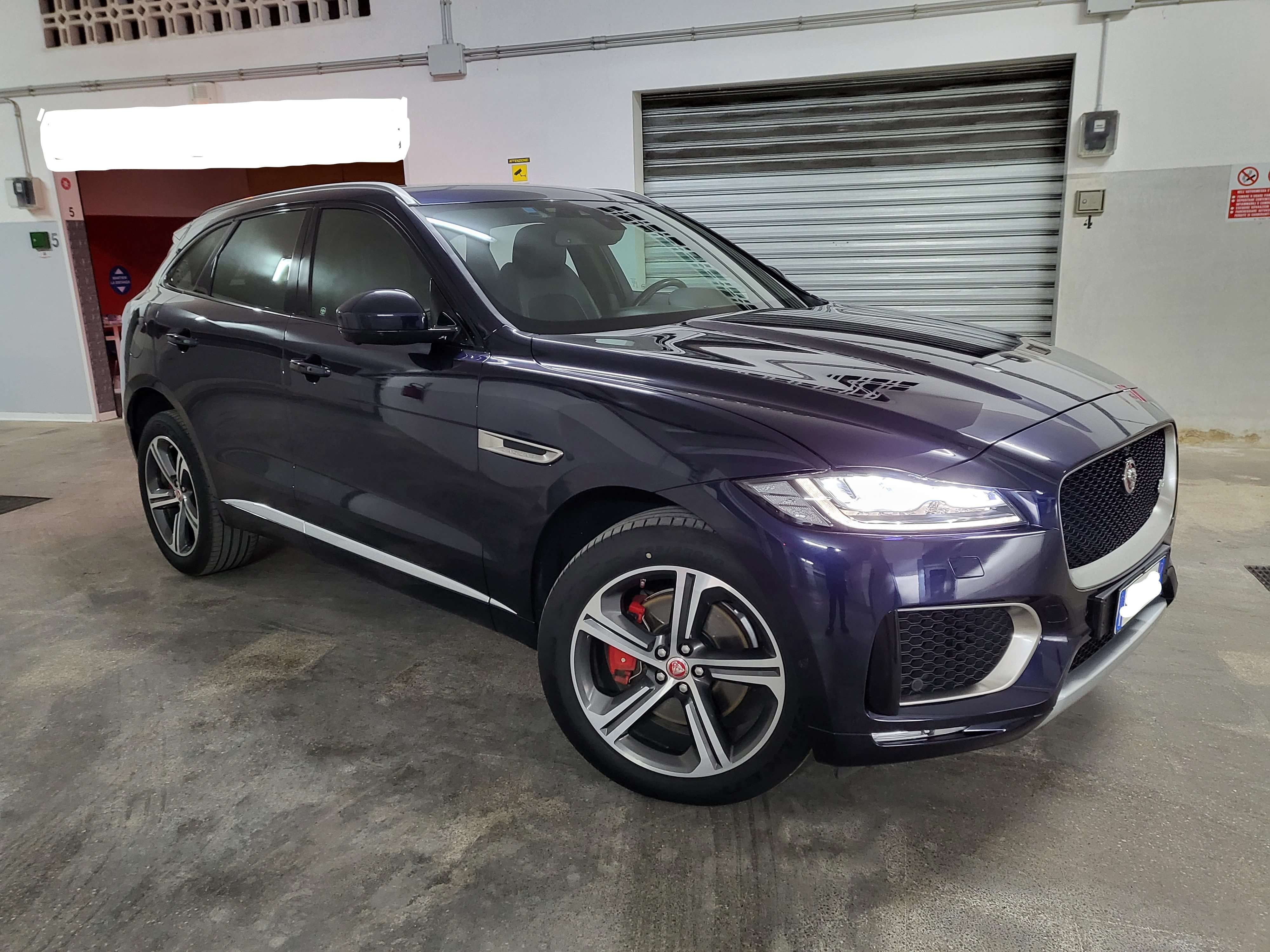 Jaguar F-PaceF-Pace 3.0d V6 R-Sport awd 300cv auto