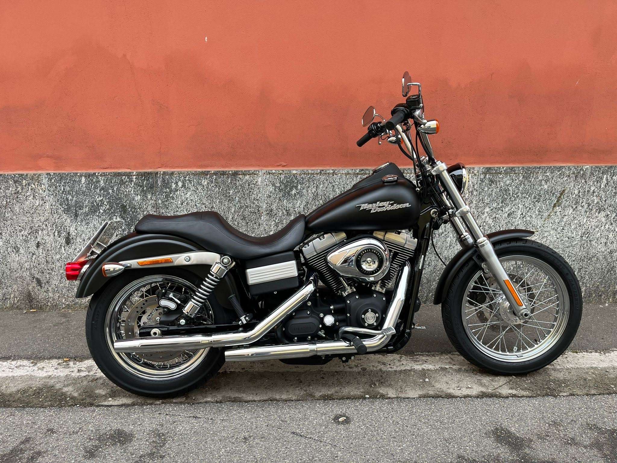 Harley-Davidson Dyna Street BobFXDB