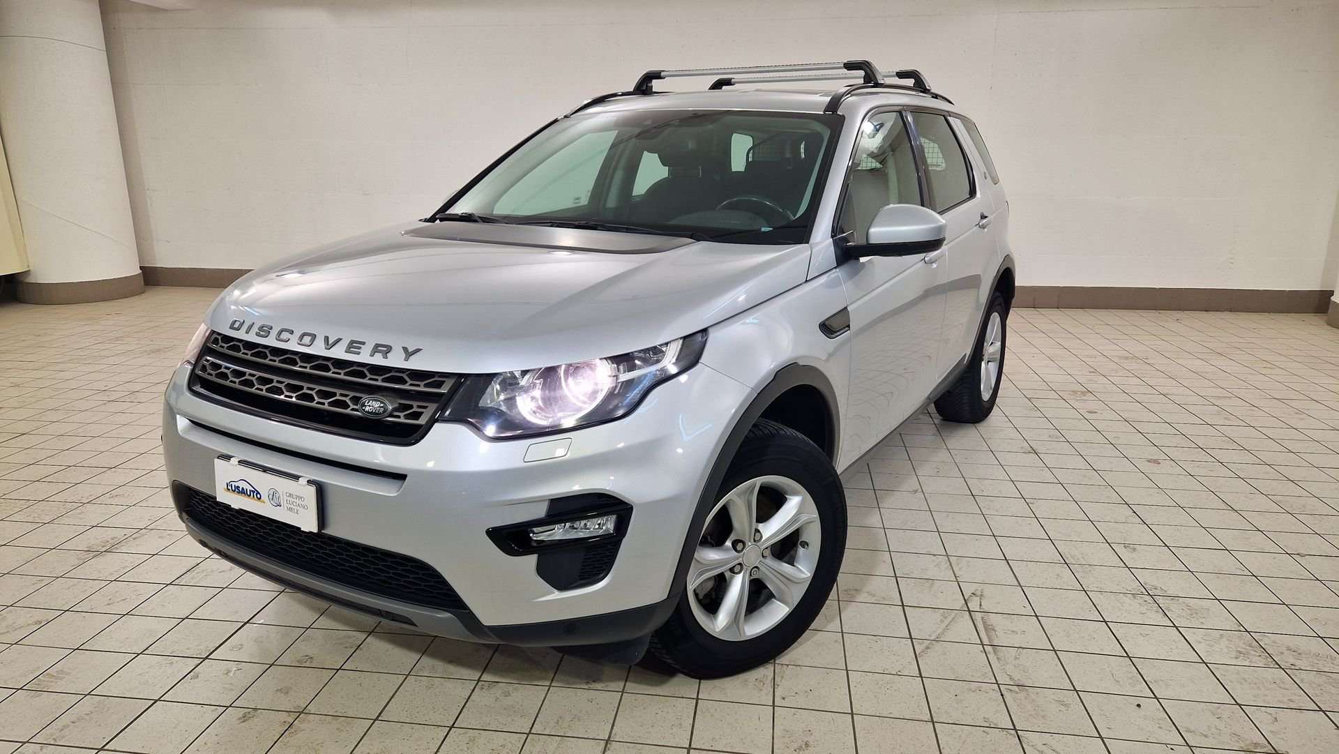 Land Rover Discovery SportDiscovery Sport 2.2 TD4 SE N1 autocarro