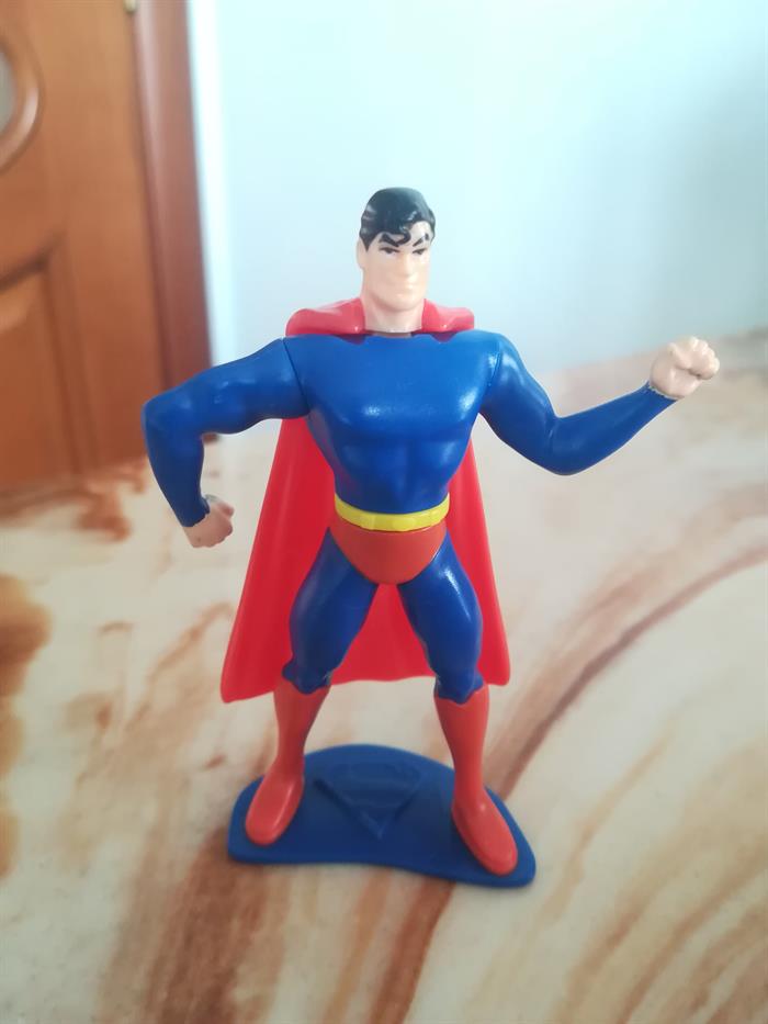 SUPERMAN FIGURINO SOLDATINO PERSONAGGIO COMICS KINDER