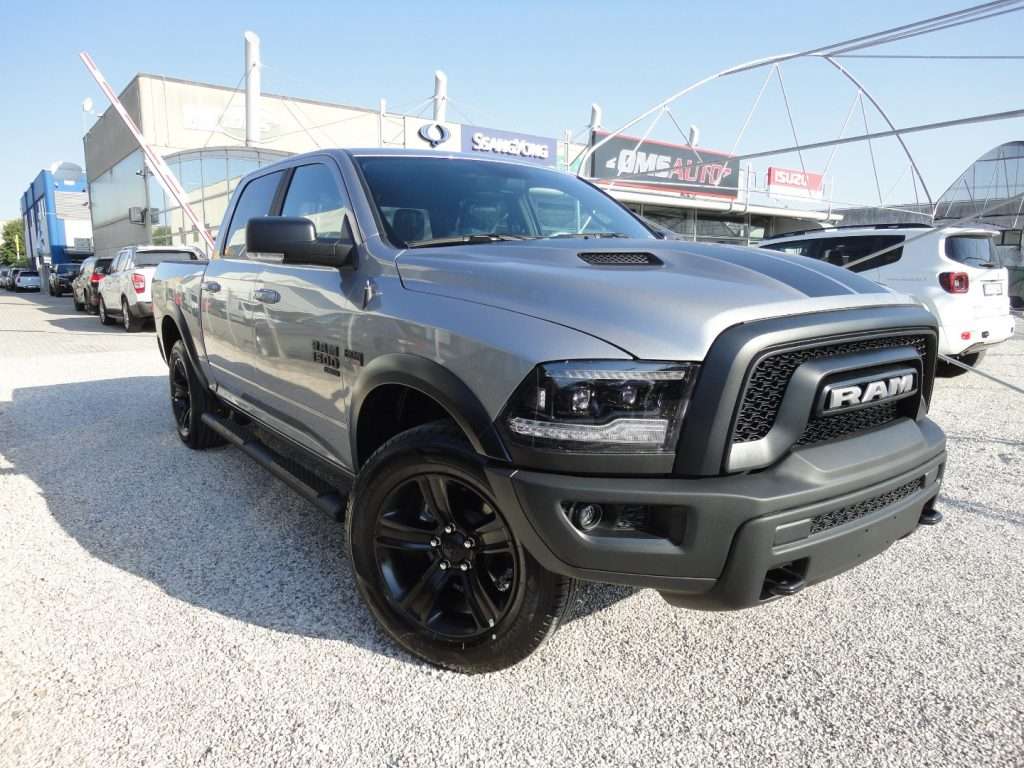 Dodge RAM1500 5.7 GPL V8 Slt Warlock Pronta consegna