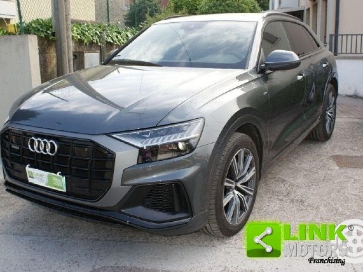 AUDI Q8 Q8 50 TDI 286 CV quattro tiptronic