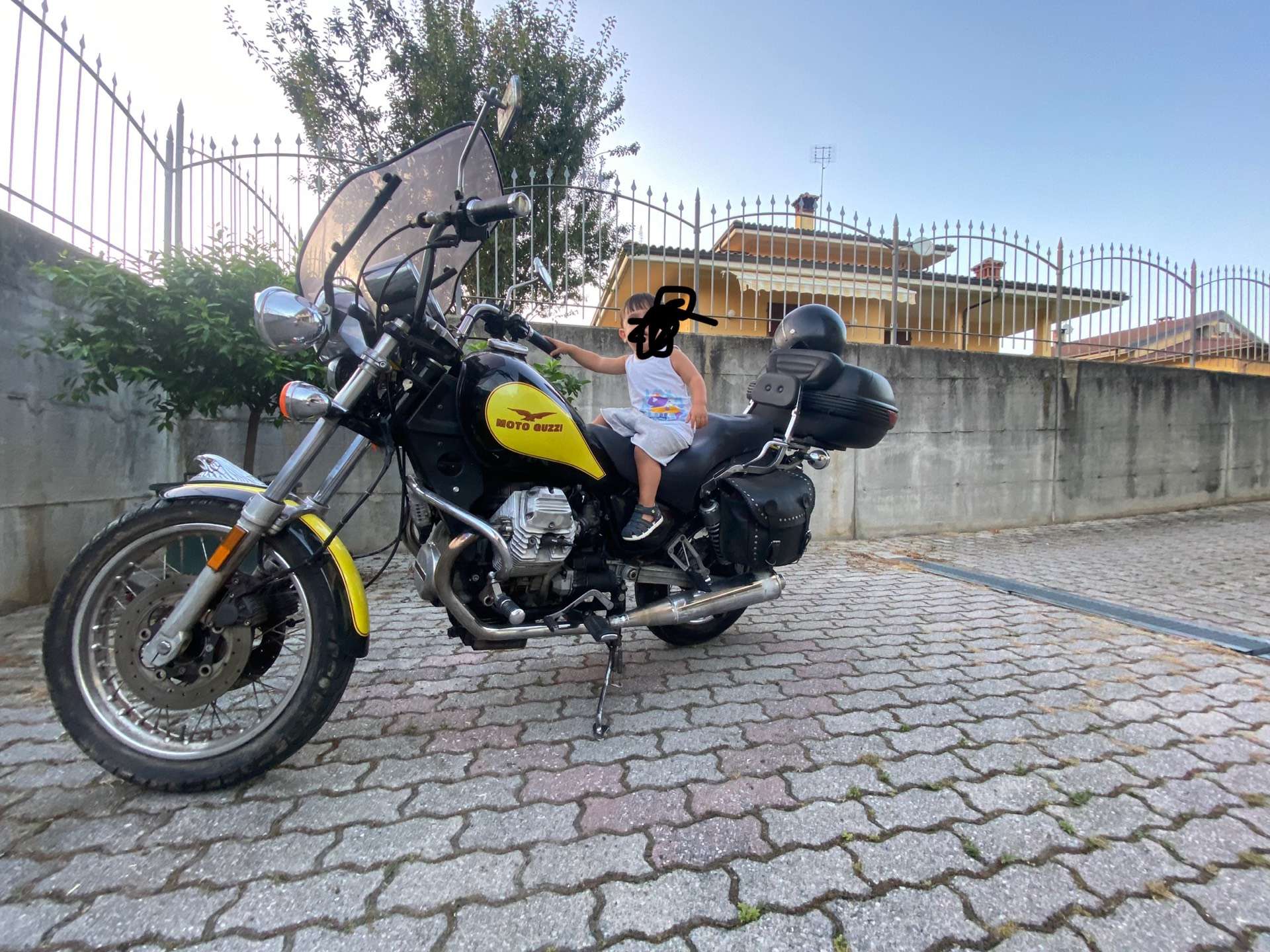 Moto Guzzi Nevadanevada 750