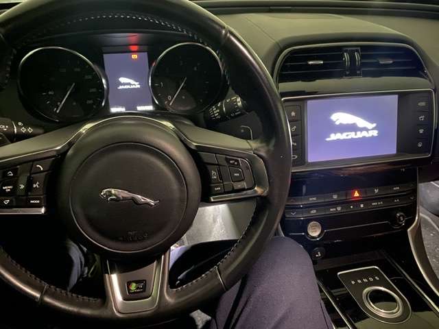 Jaguar XEXE 2.0d R-Sport 180cv auto