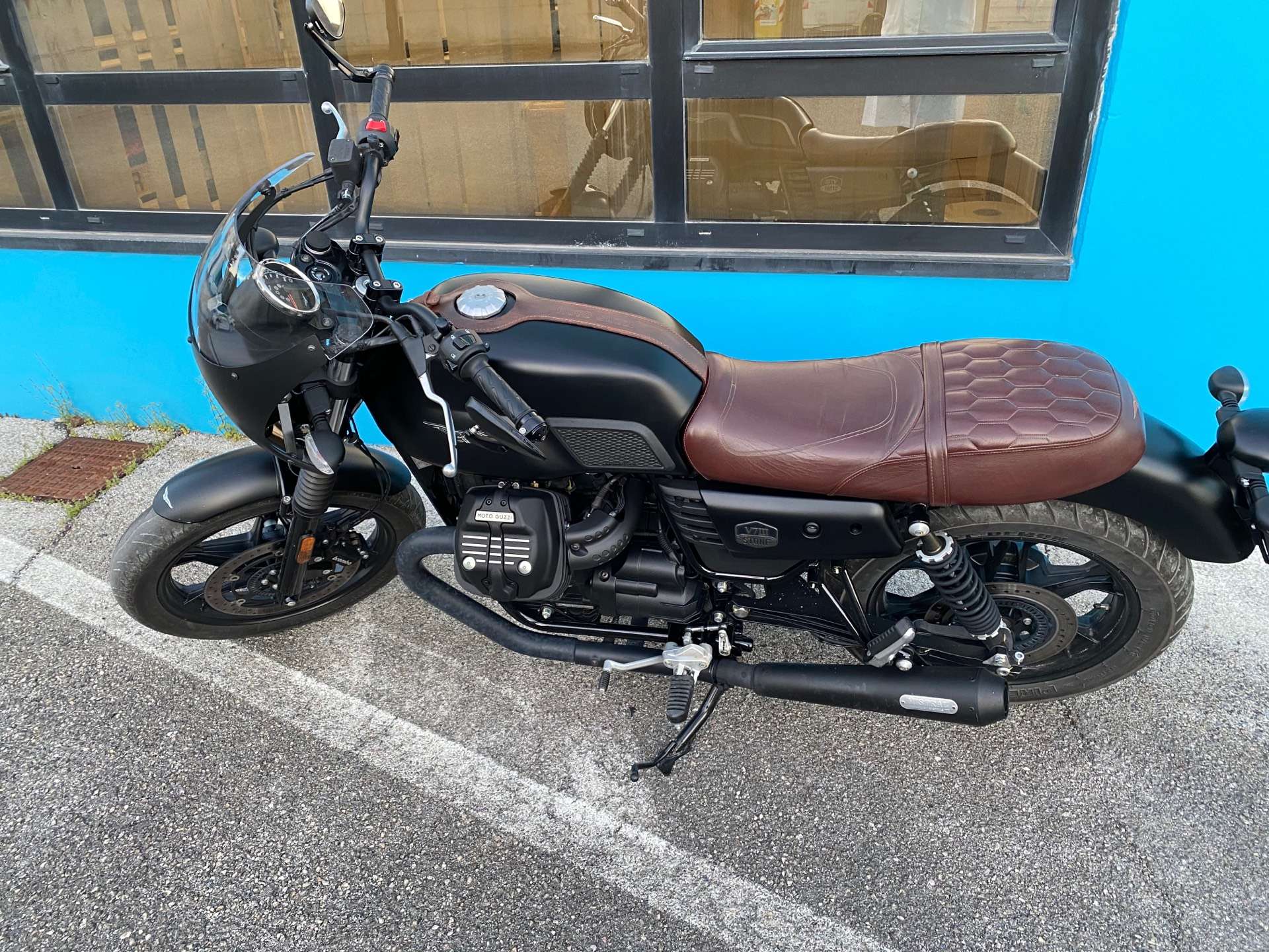 Moto Guzzi V 7V7III stone