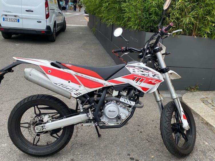 Beta RR 125Motard 4 tempi