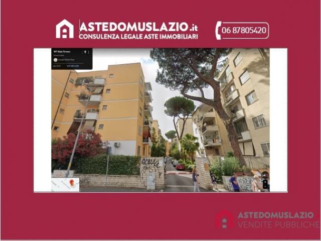 Appartamento viale tirreno n° 187 roma