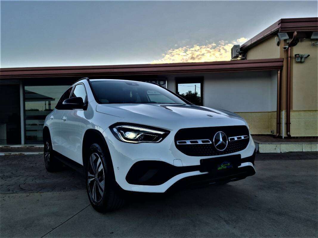 Mercedes-Benz GLA 200d Sport Plus auto