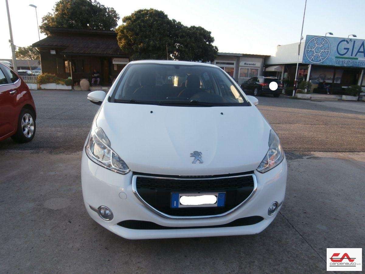 Peugeot 2081.4 VTi 95 CV 5p. GPL Allure