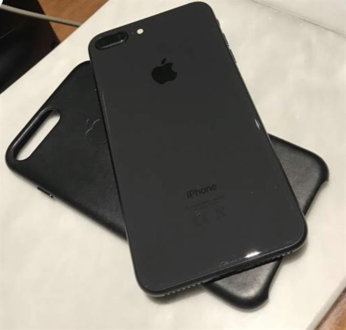 IPHONE 8 PLUS 64 B