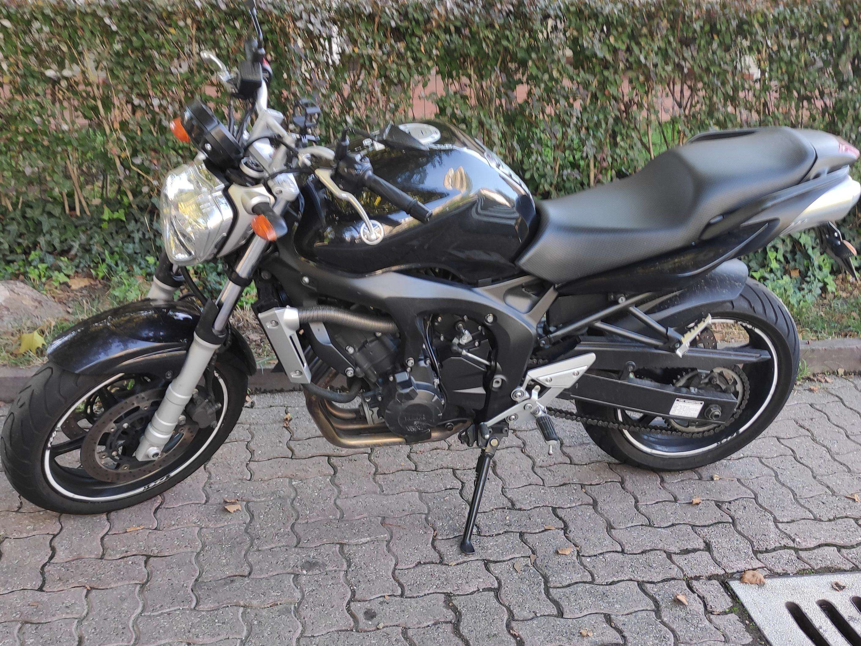 Yamaha FZ 6S1