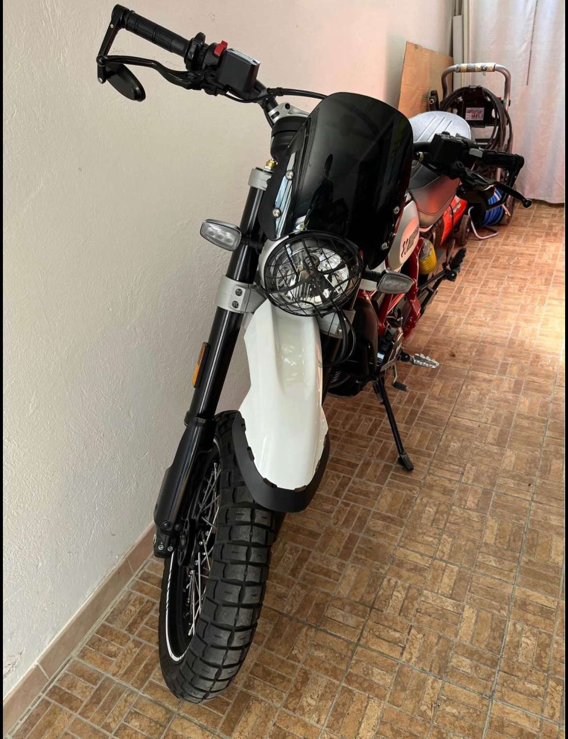 Ducati ScramblerDesert Sled 800