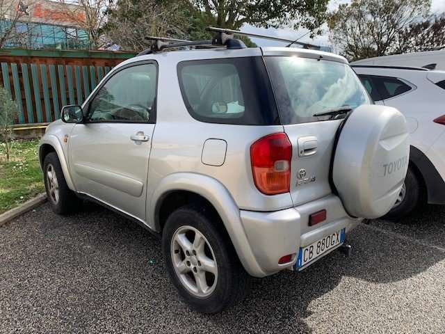 Toyota RAV 4RAV4 3p 2.0 d-4d 16v Sol