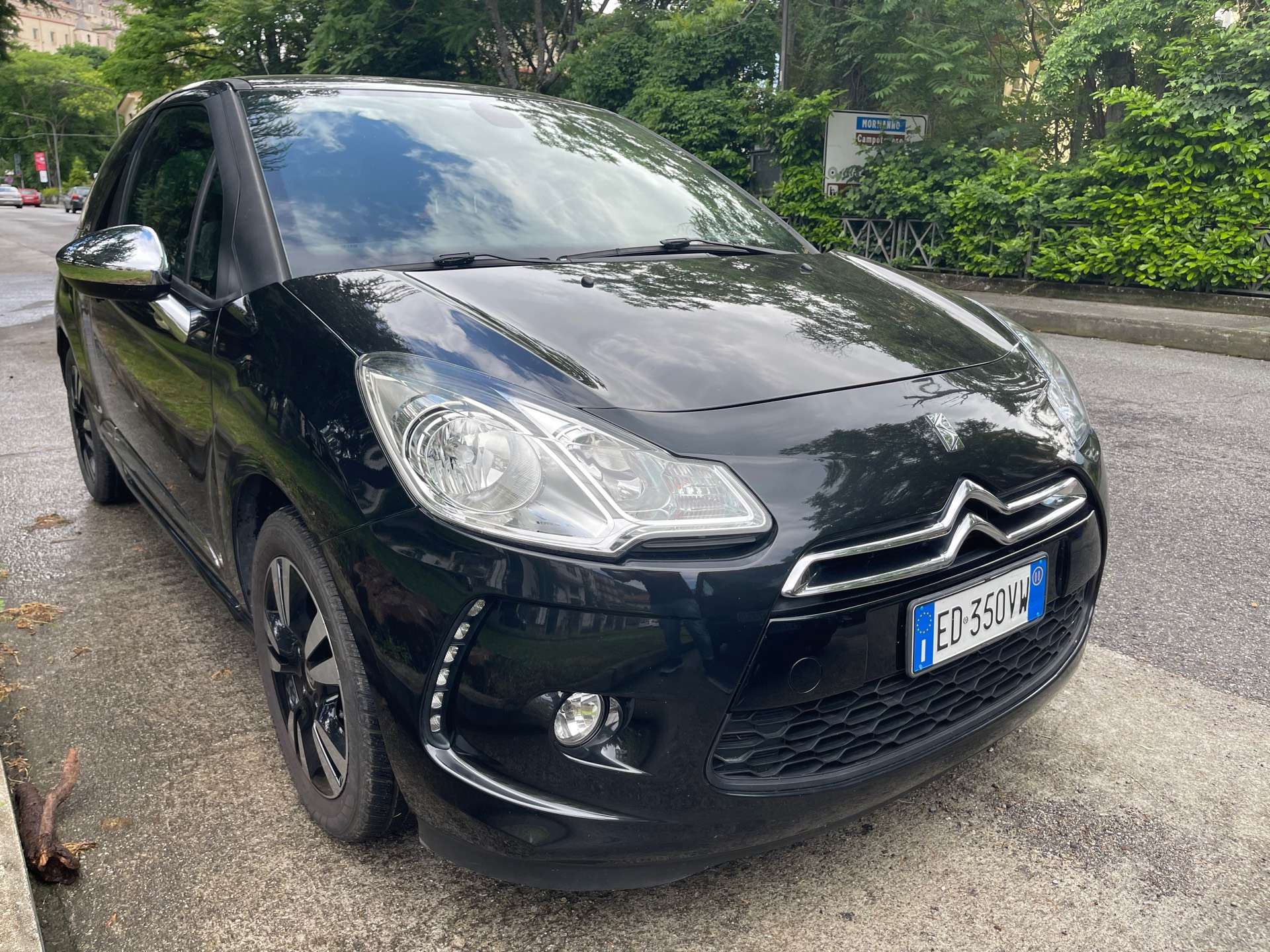 DS Automobiles DS 3DS3 1.6 hdi 92cv so chic neopatentati