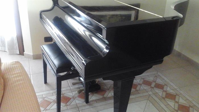 PIANOFORTE A CODA 3/4