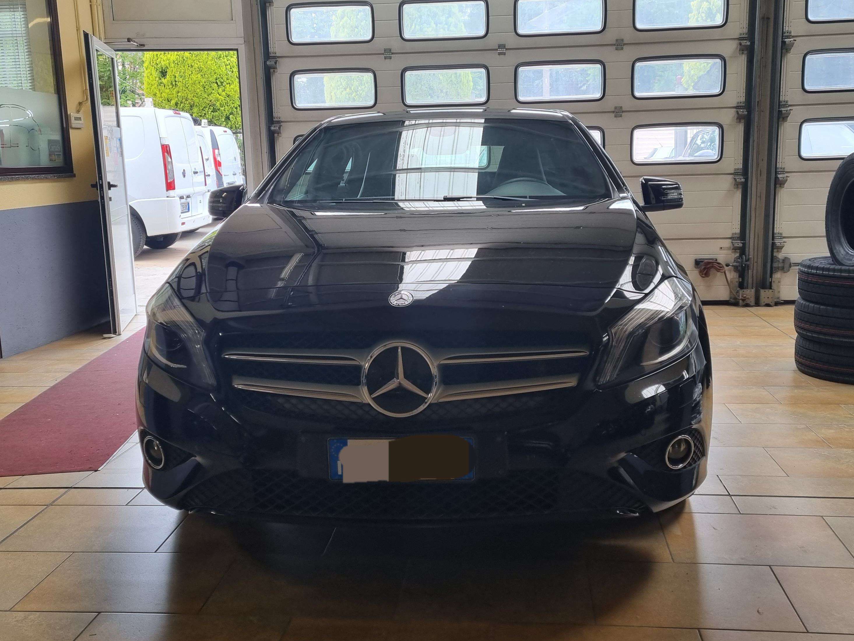 Mercedes-Benz A 180A 180 cdi DARK NIGHT