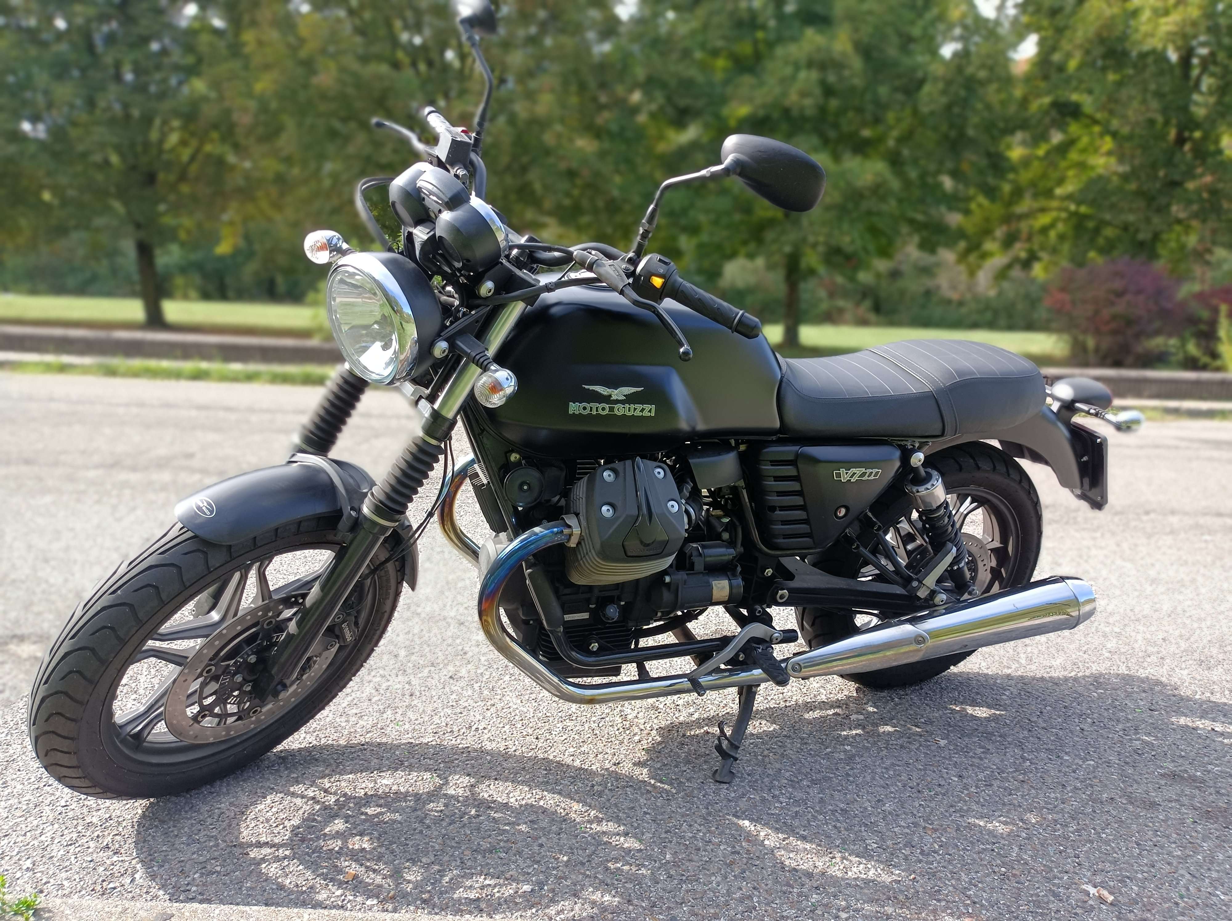 Moto Guzzi V 7STONE