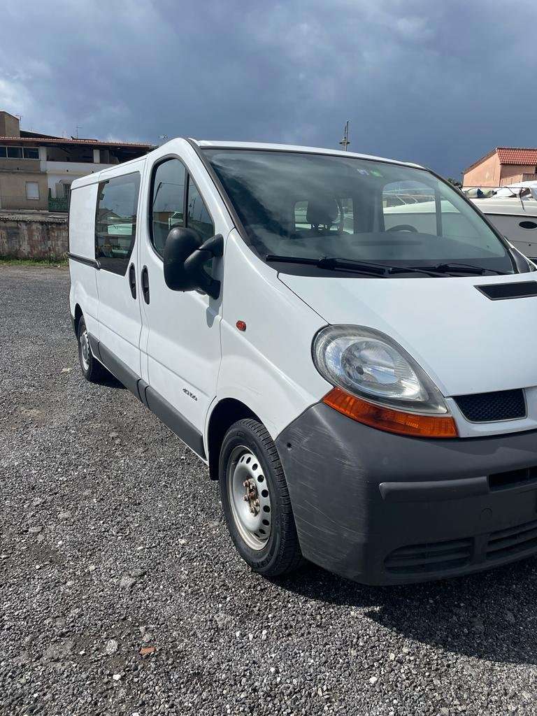 Renault TraficT29 1.9 dci 100