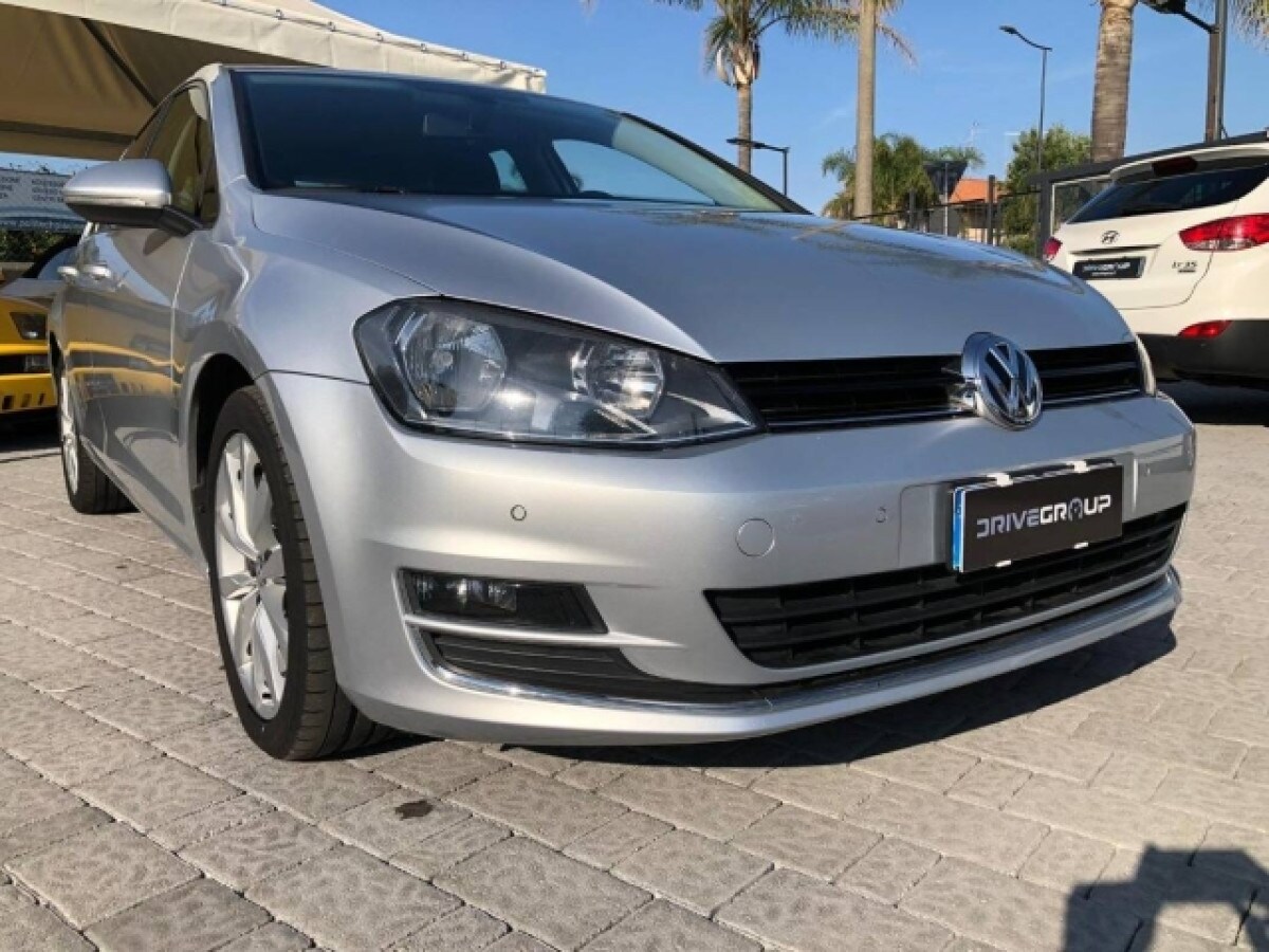 VOLKSWAGEN Golf 5ª serie 1.6 tdi (btdi) Highline 110cv 5p dsg