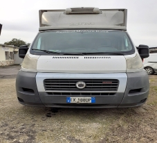 Fiat Ducato furgone isotermico con gancere per carne