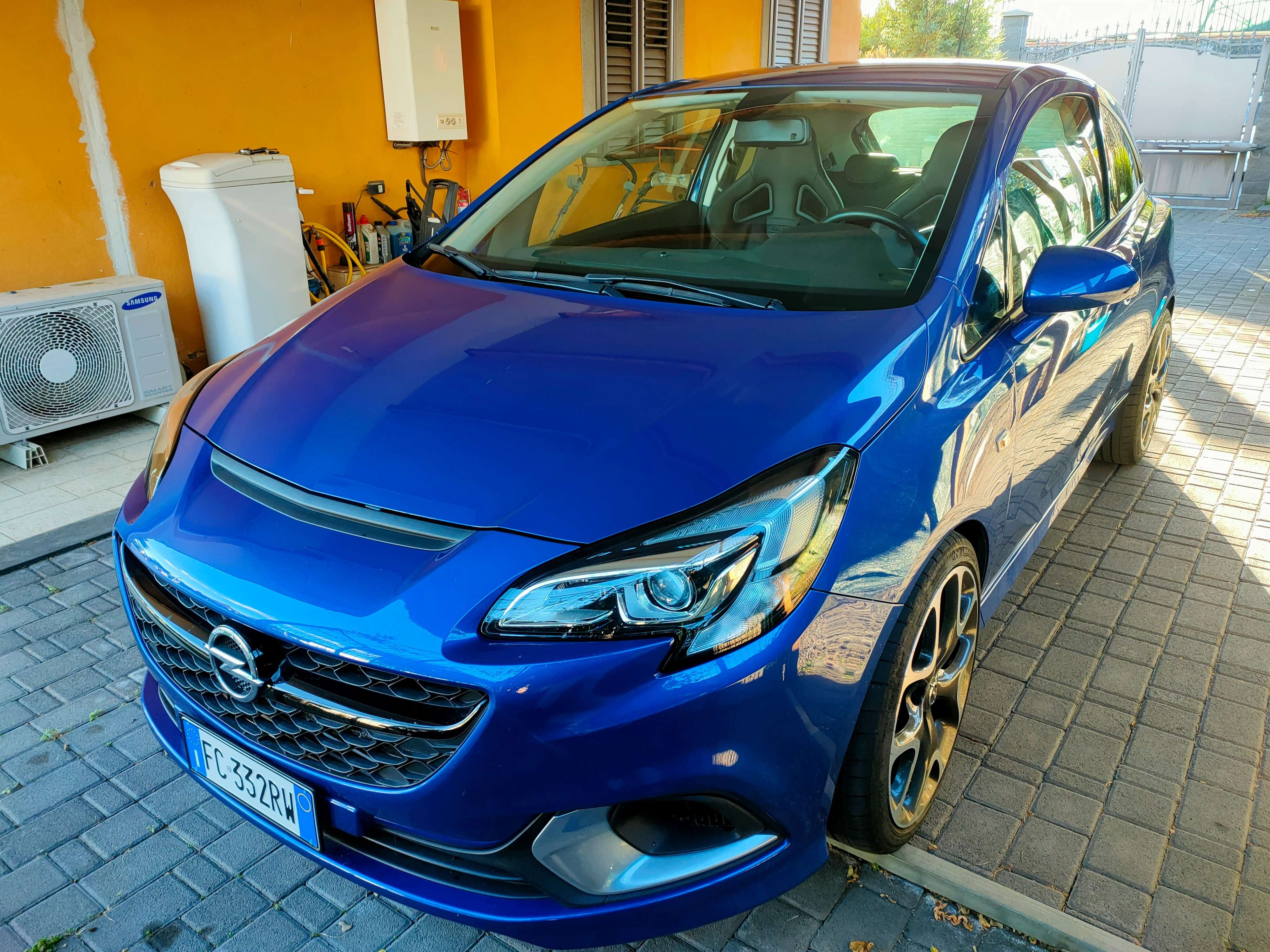 Opel CorsaOPC 1.6 turbo 207cv