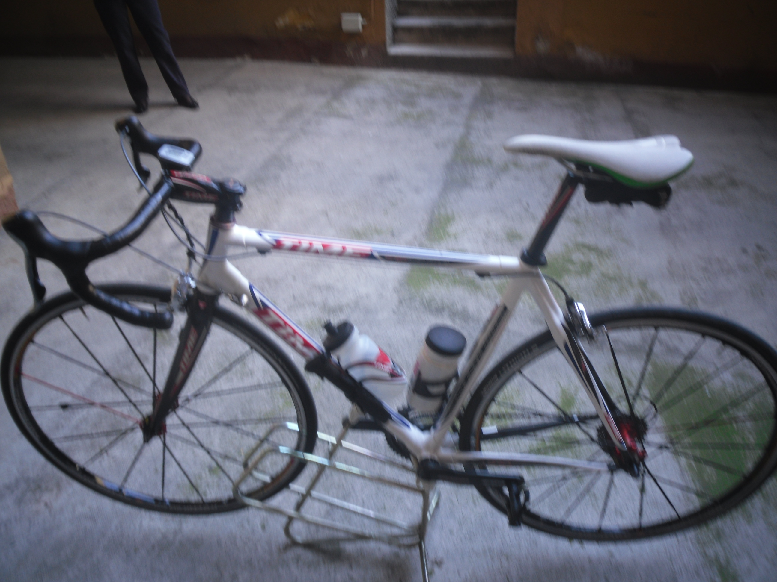 VENDO BICICLETTA DA CORSA UOMO