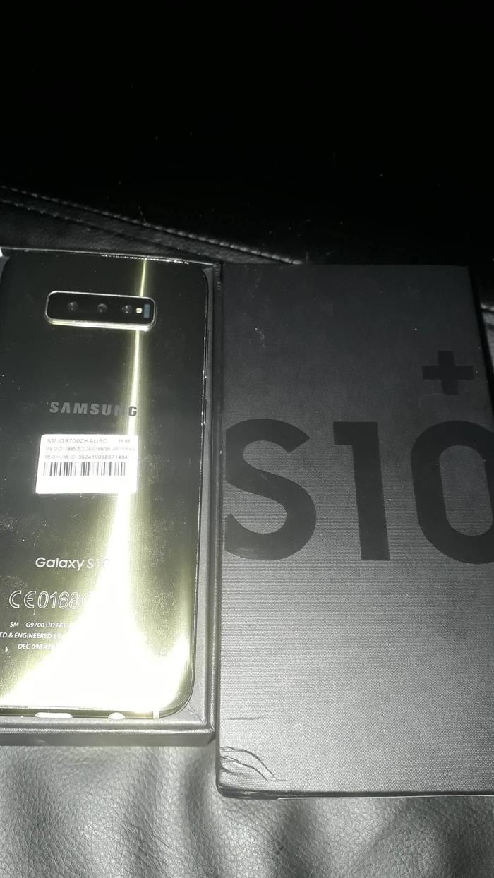 SAMSUNG GALAXY S10 + 128 GB GOLD