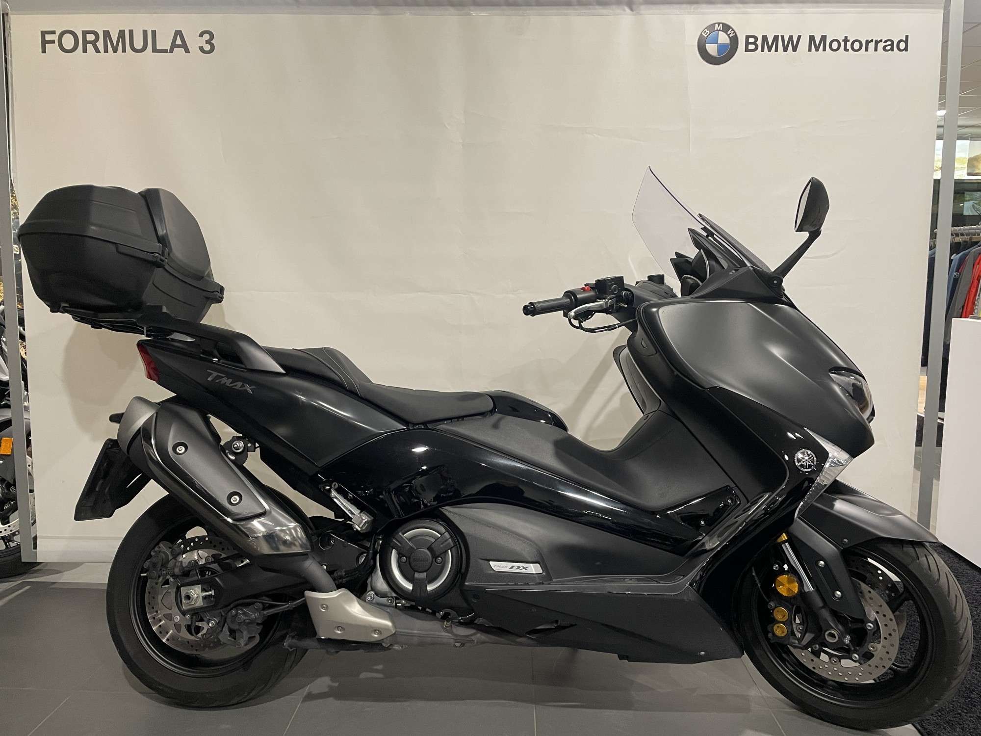 Yamaha TMAX DX