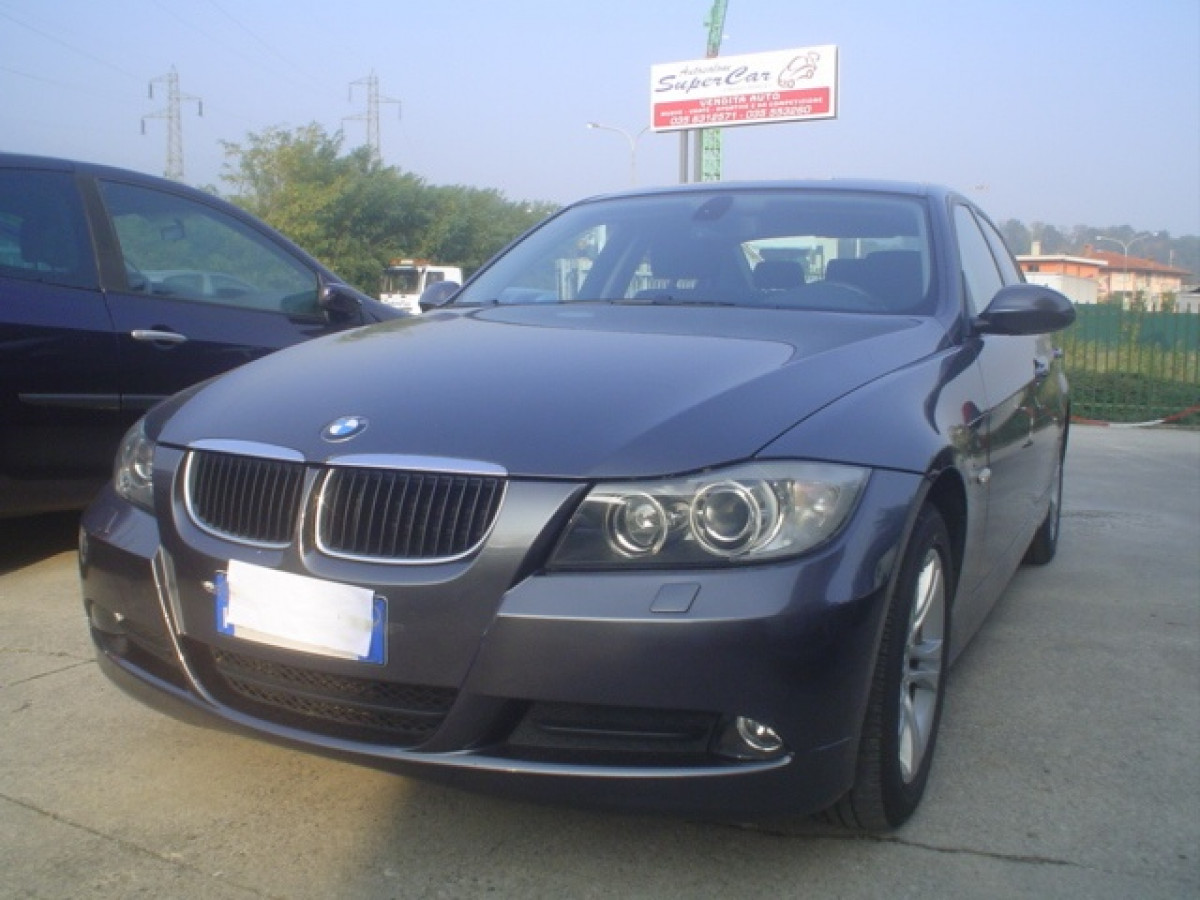 BMW Serie 3 (E90/91) 320d cat Futura