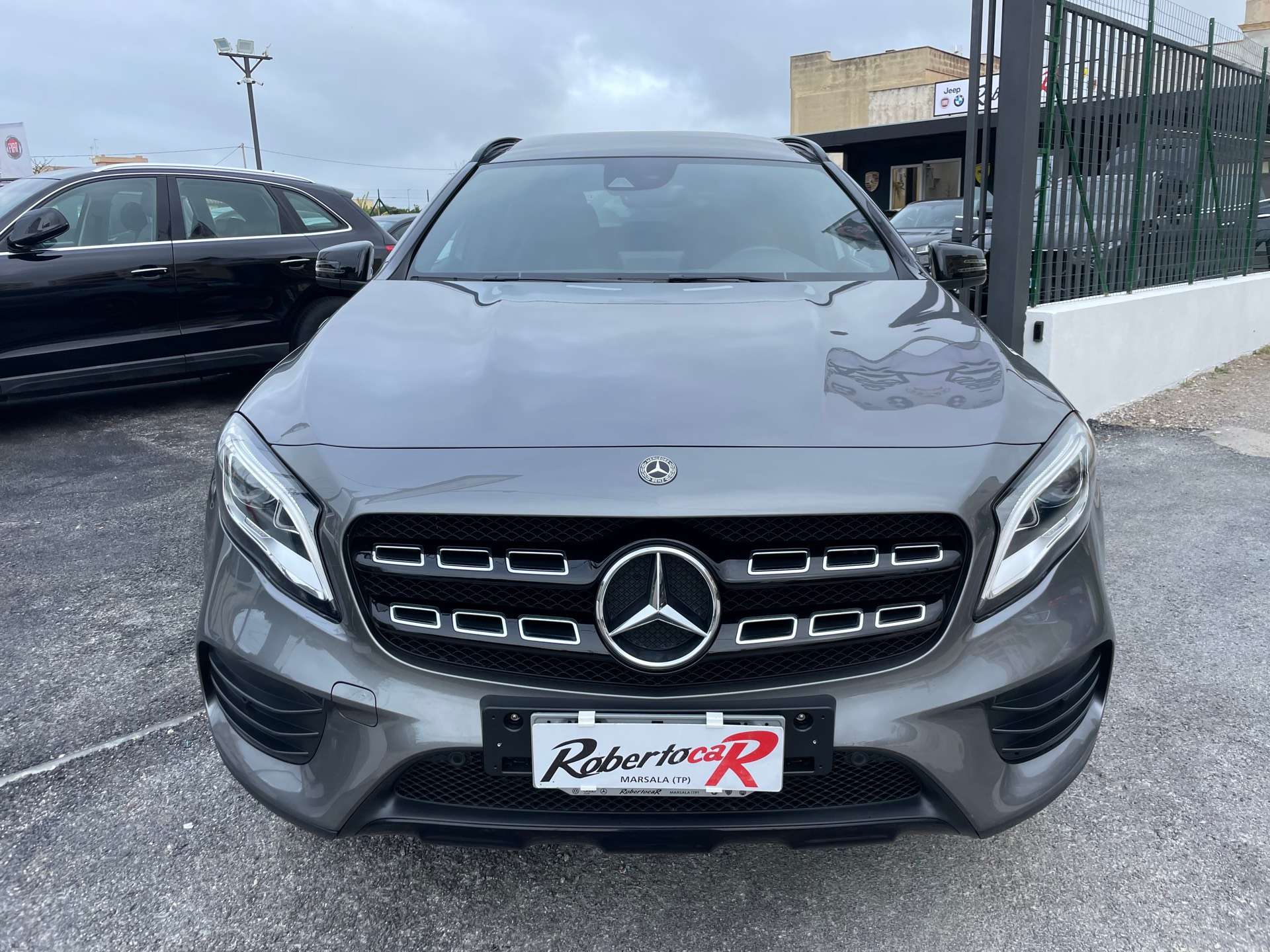 Mercedes-Benz GLA 200d Premium auto PARI AL NUOVO “IVA ESPOSTA”