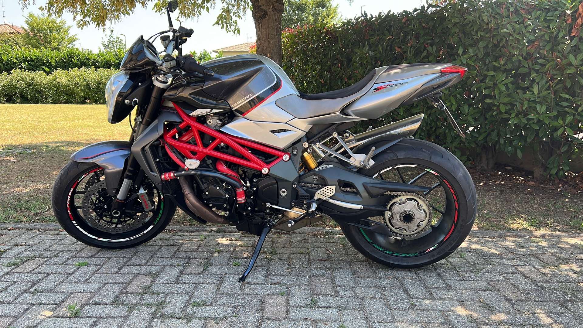 MV Agusta Brutale 1090RR