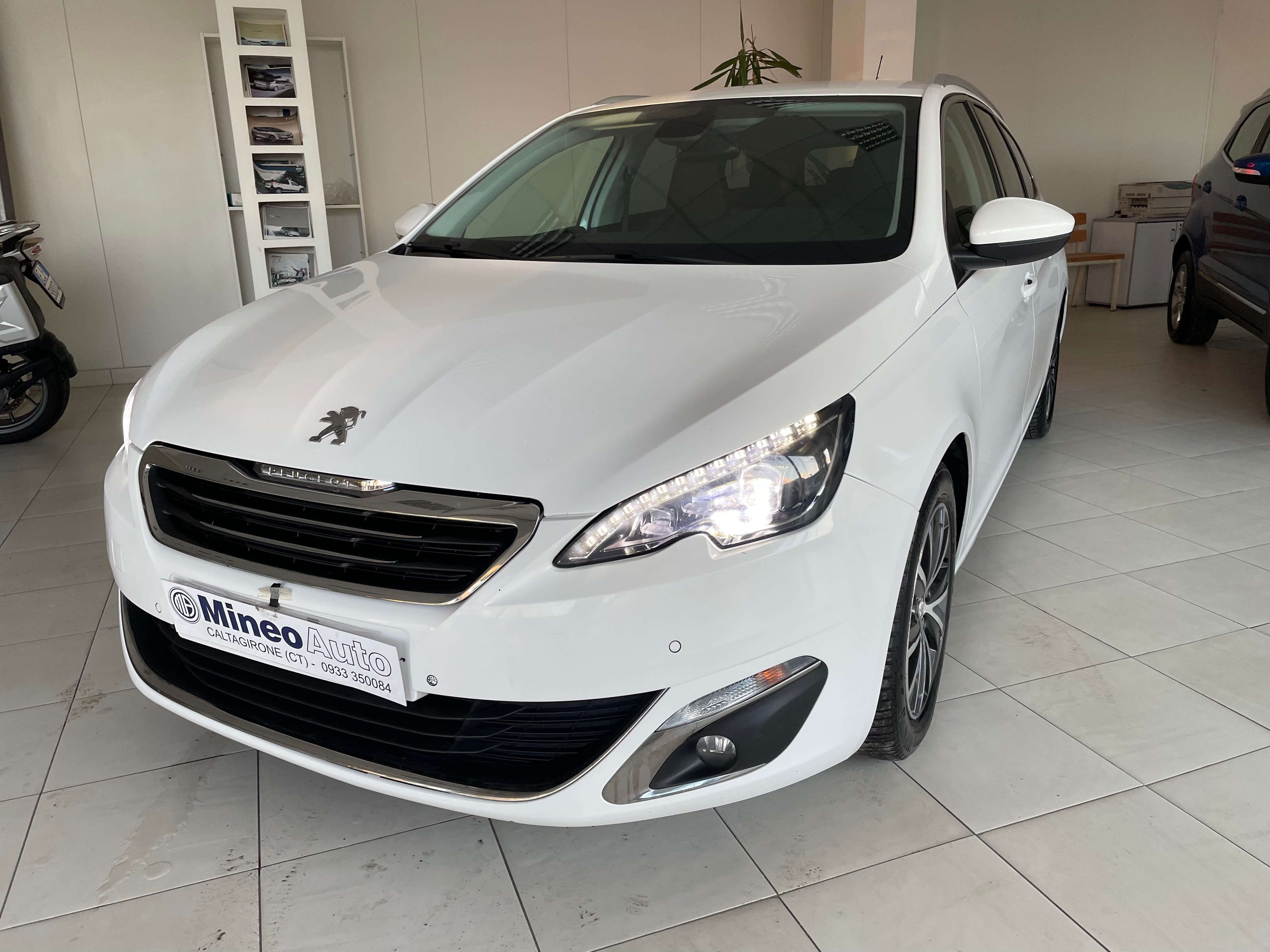 Peugeot 308SW 1.6HDI 120 ALLURE EAT6