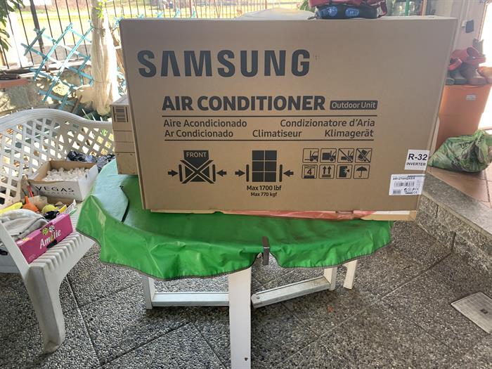 CONDIZIONATORE SAMSUNG 12000 BTU