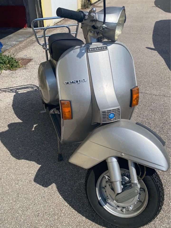 Piaggio P200E