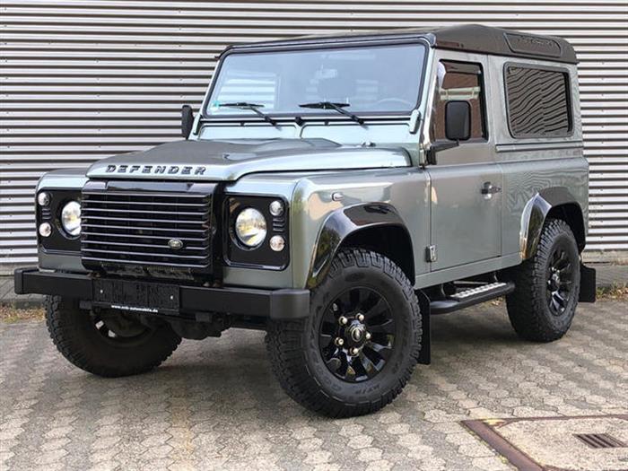 LAND ROVER