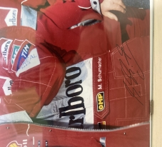 Coppia di foto originali  fotografate da fotografo di Maranello sviluppate e fatte autografare davanti a me quando ero piccolo . 