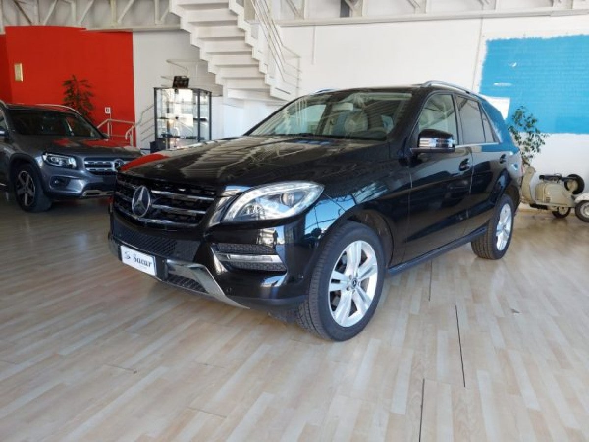 MERCEDES Classe M (W166) ML 250 BlueTEC 4Matic Sport