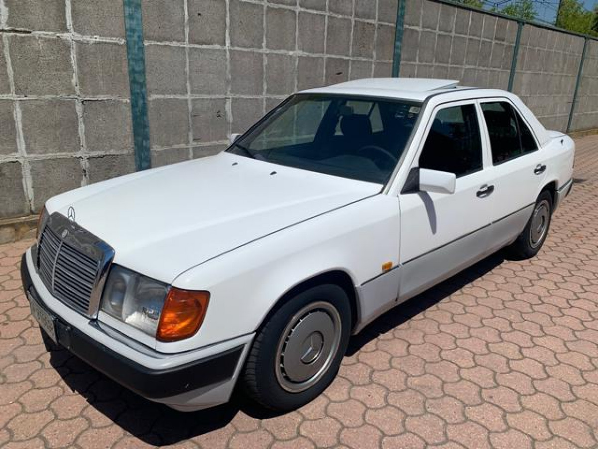 MERCEDES Serie 200-320(*124) 200