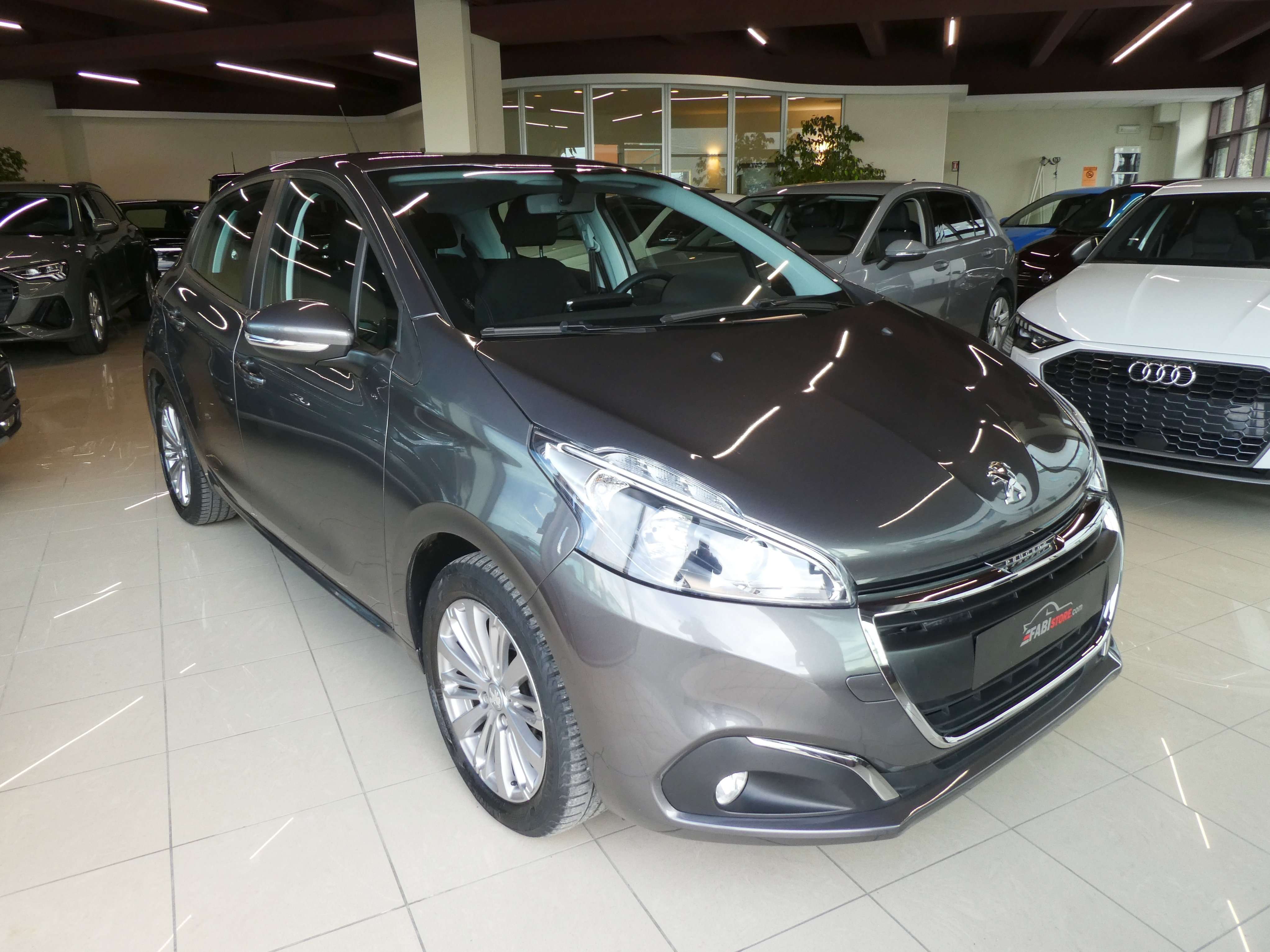 Peugeot 2081.2 Puretech 82 Cv Allure - OK NEOPATENTATI