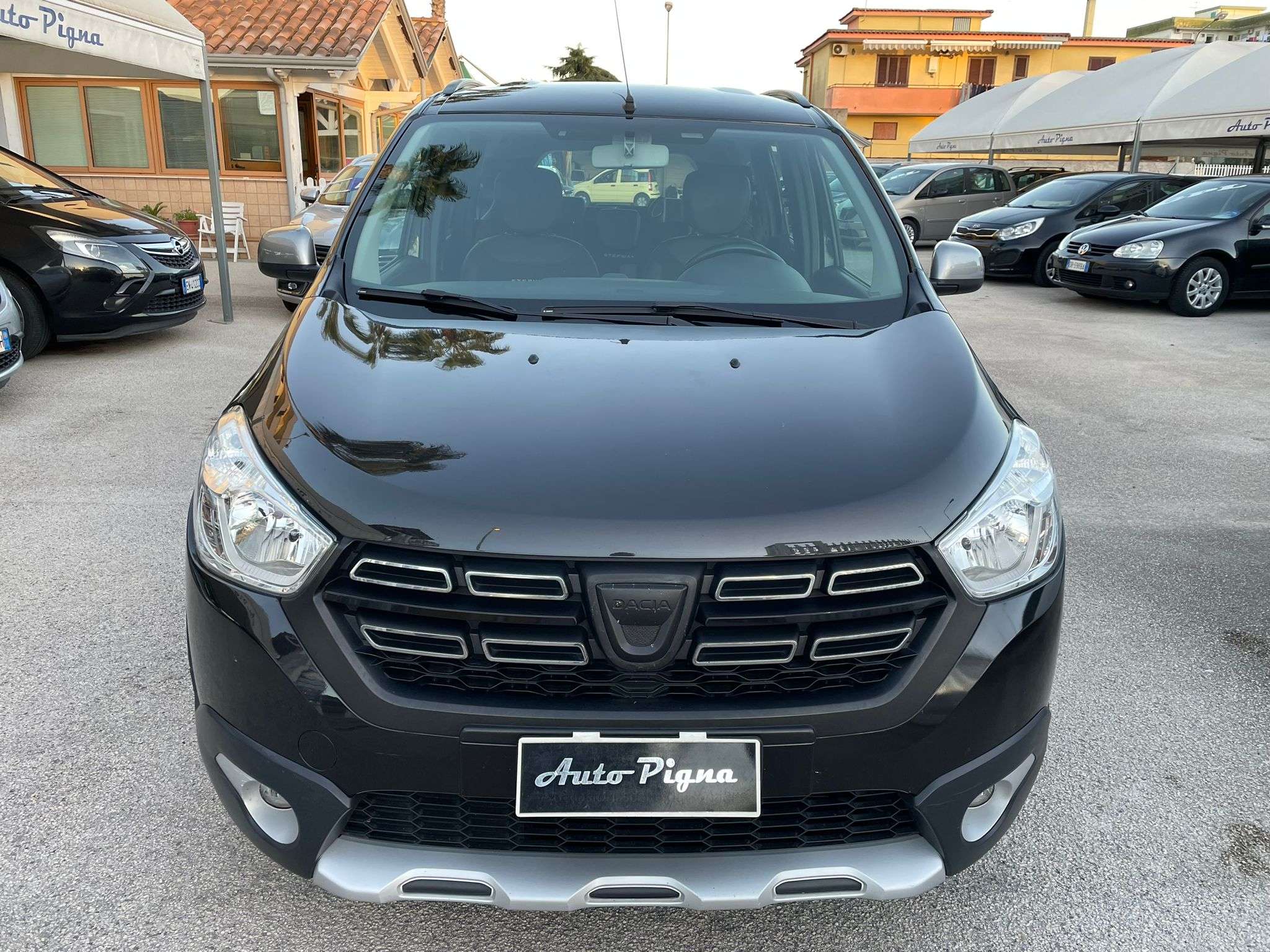 Dacia LodgyLodgy Stepway 1.6 7 POSTI Gpl s