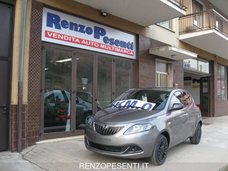 Lancia Ypsilon1.0 FireFly 5 porte S&S Hybrid Silver *PRONTA CON