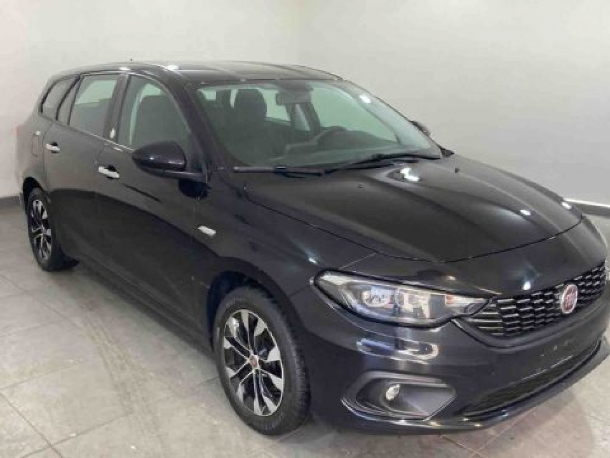 FIAT Tipo (2015-->) Tipo 1.3 Mjt S&S SW Mirror