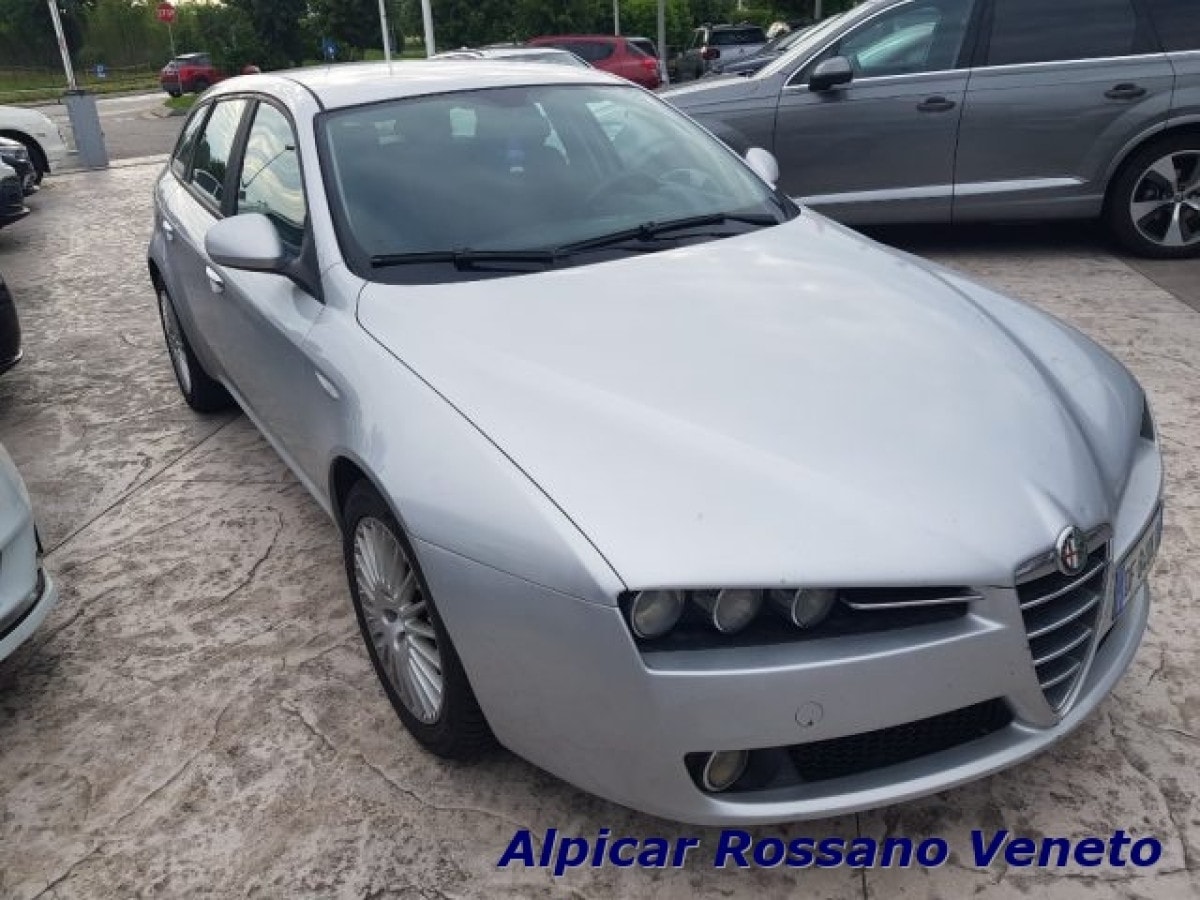 ALFA ROMEO 159 1.9 JTDm 16V Sportwagon Progression