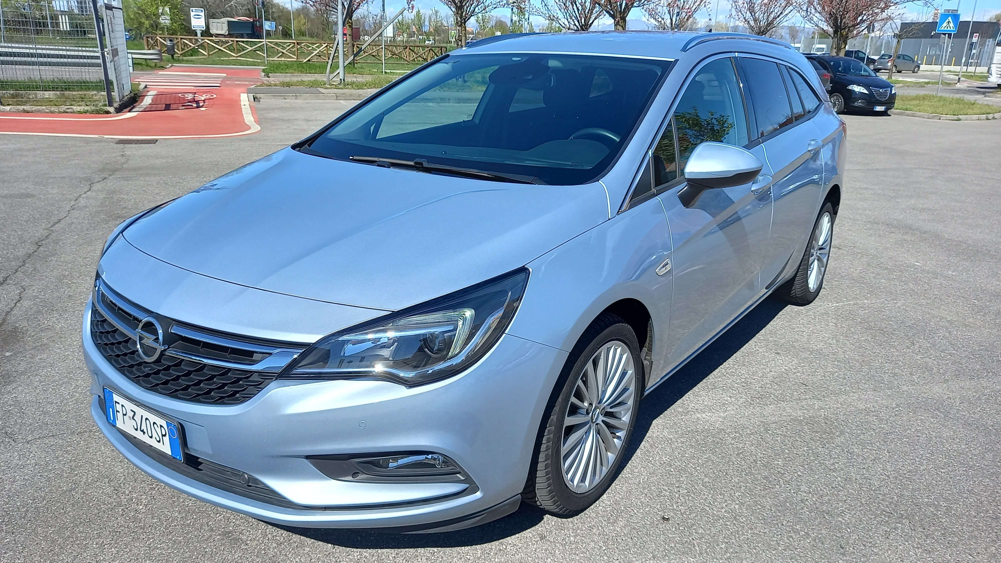 Opel AstraAstra Sports Tourer 1.6 cdti Innovation s