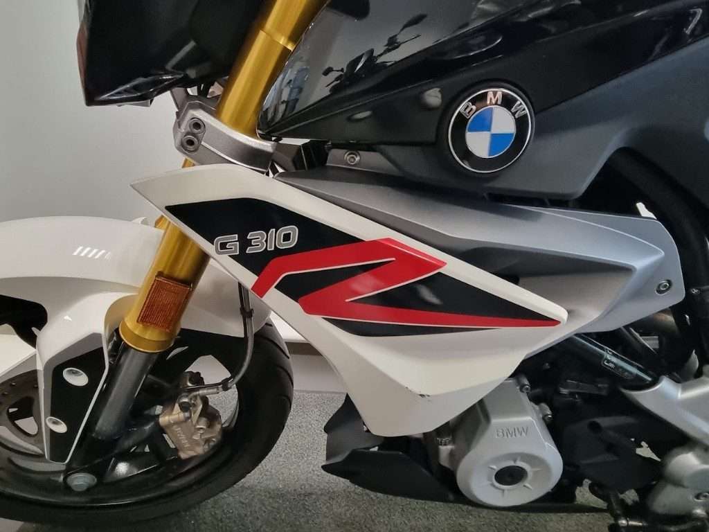 BMW G 310 RBMW G 310 R