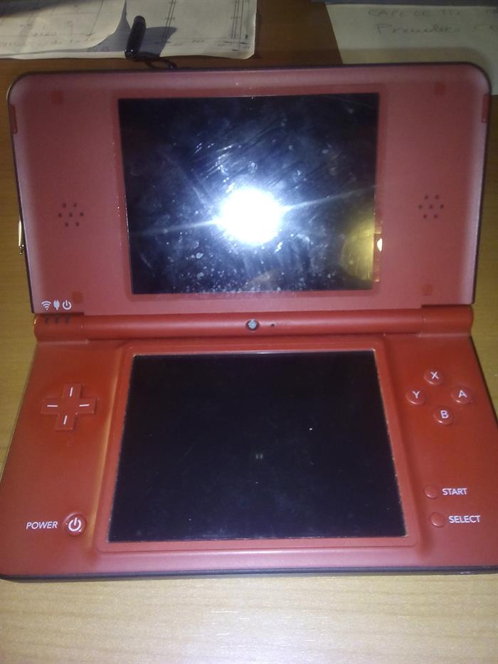 CONSOLE NINTENDO ROSSA DS XL