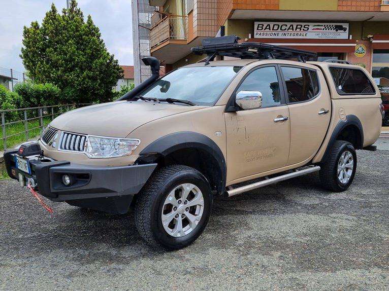 Mitsubishi L2002.5 DI-D 178 CV INTENSE PREPARATO PER VIAGGI