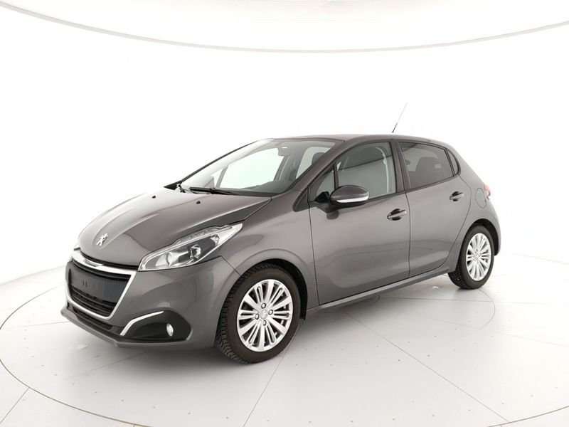 Peugeot 208I 2015 PEUGEOT 1.2 VTI STYLE