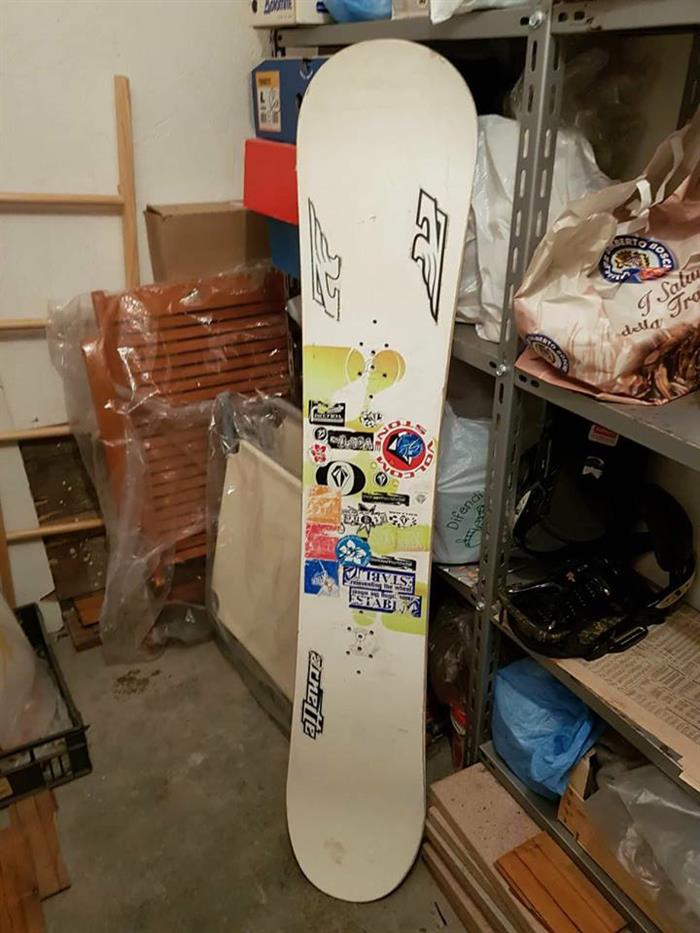 TAVOLA SNOWBOARD BURTON CUSTOM 155 CM