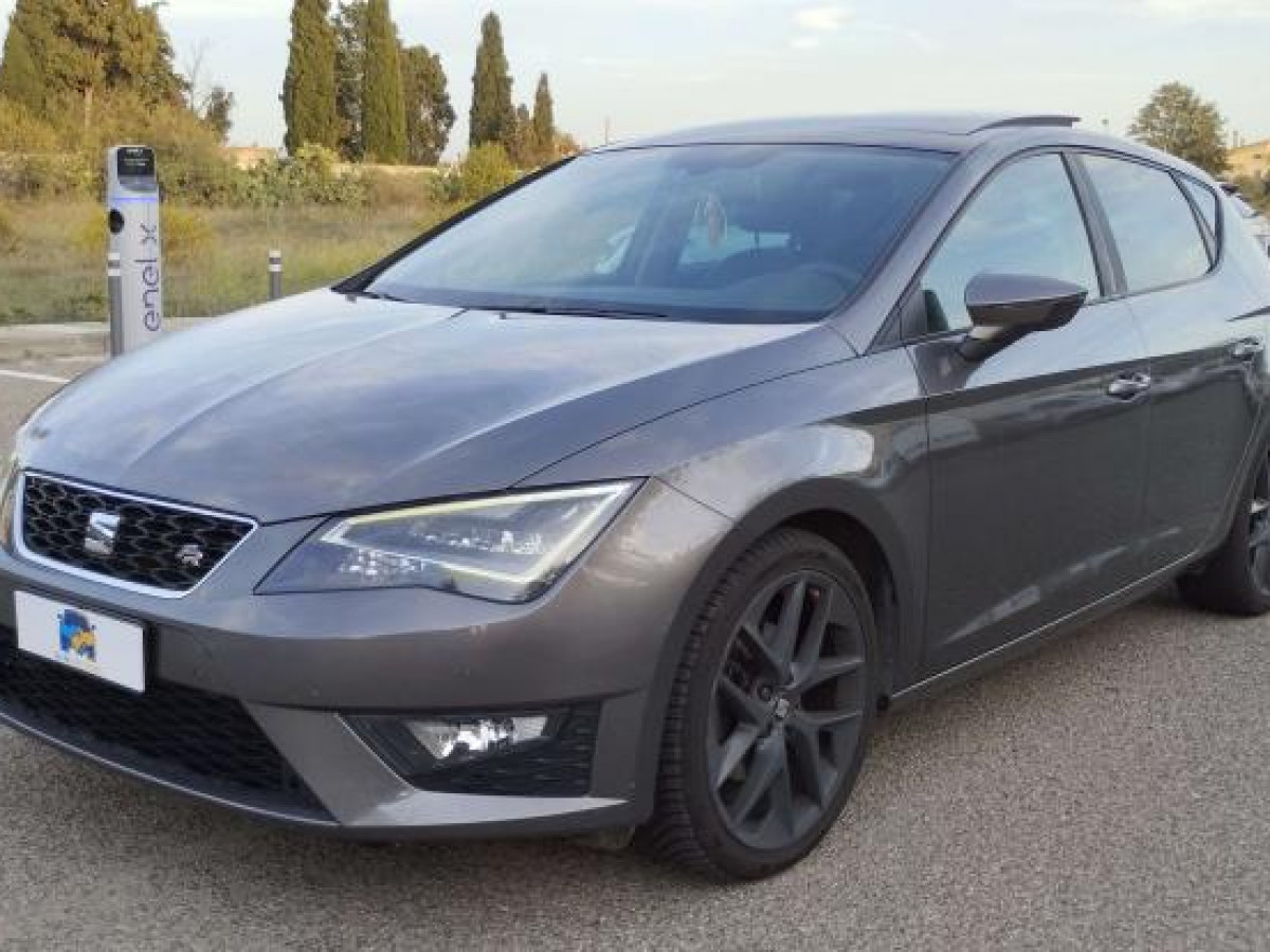 SEAT Leon 1.4 16V cat Stella